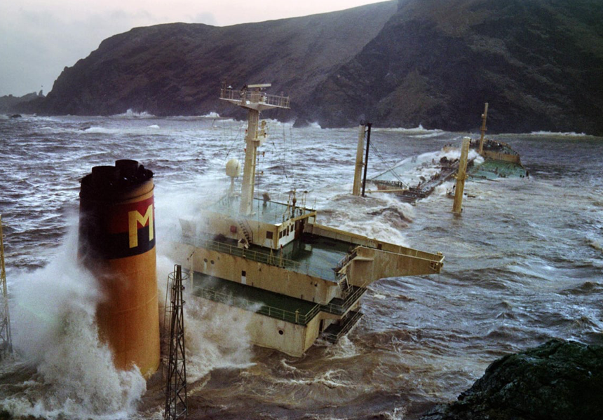 Radio Essentials – January 5th - On This Day